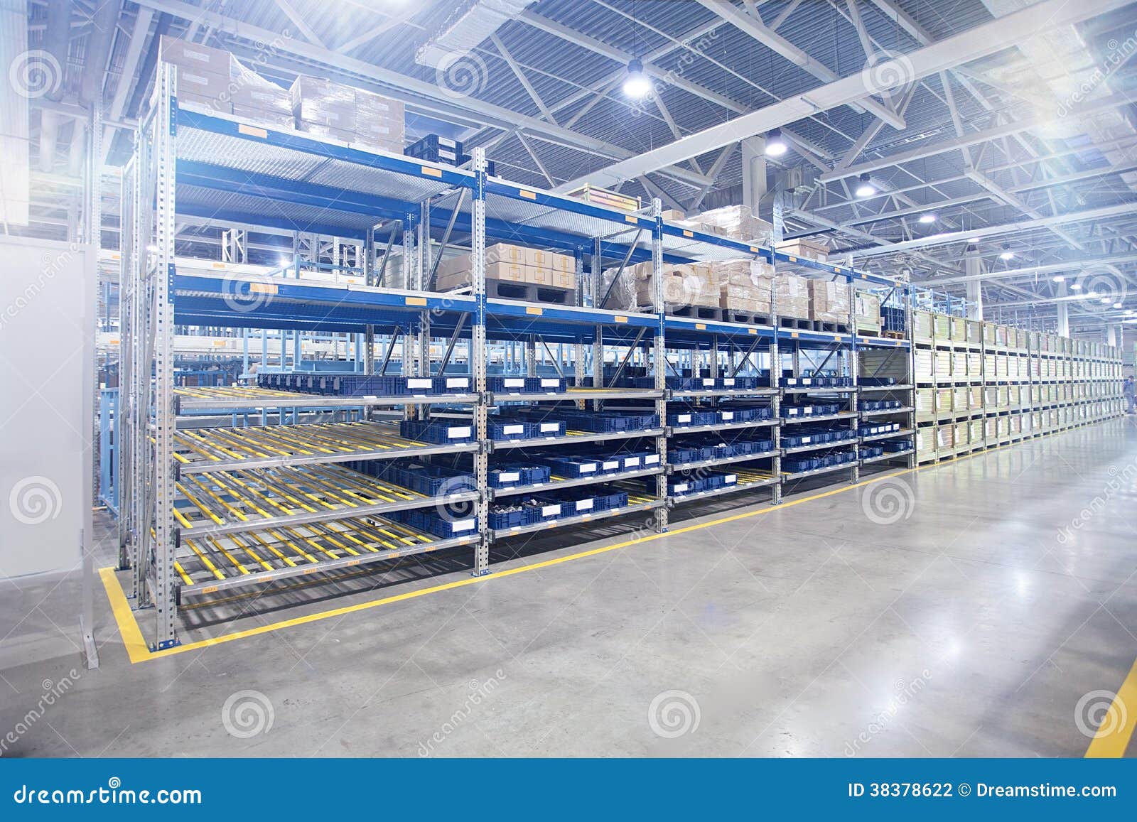 Modern Factory Warehouse In Workshop Stock Photography - Image: 38378622