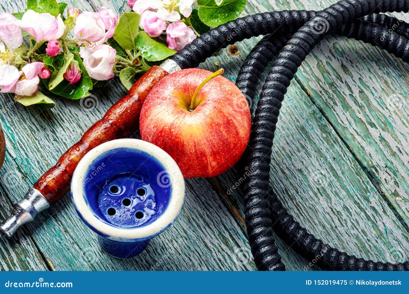 Arabian Shisha with Apple Tobacco Stock Image - Image of arabia, double ...