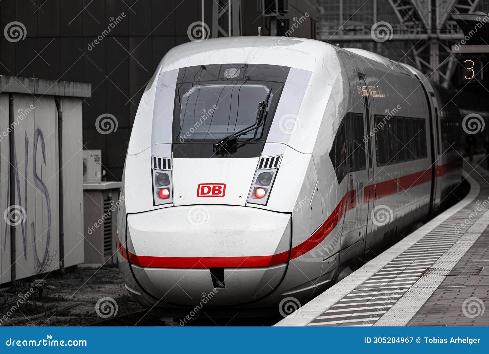 A Modern German Ice High Speed Train Editorial Photography - Image of ...