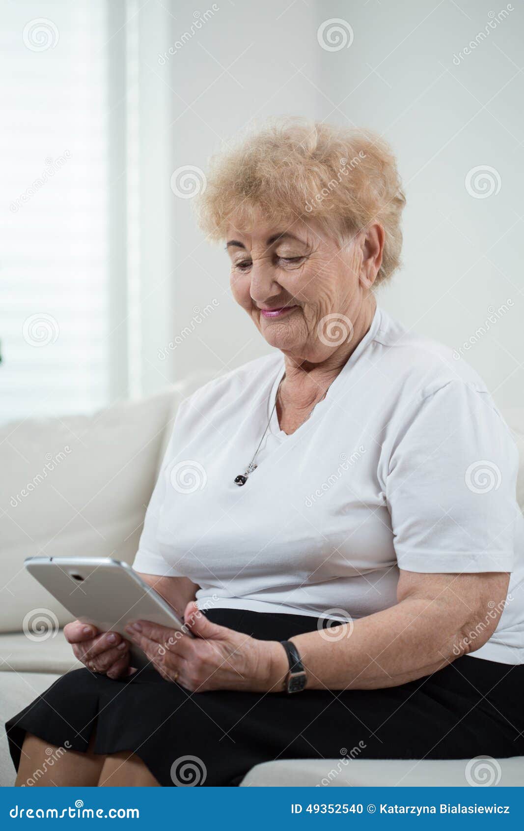 Modern Grandma Using Tablet Stock Photo - Image of senior, healthy ...