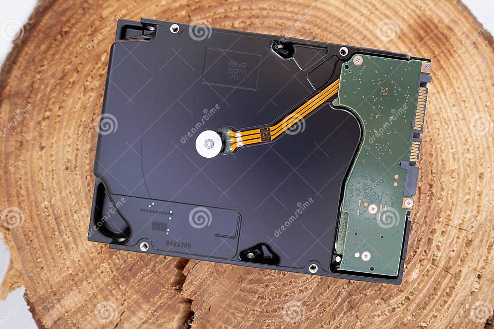 Modern Hard Disk Scattered, Evolution of Modern Hard Disk Technology ...