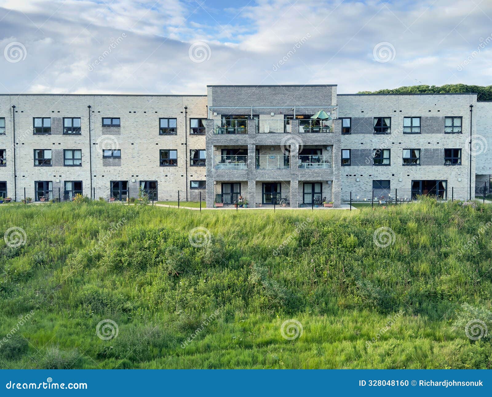 Modern High Rise Flats at New Development Stock Photo - Image of ...