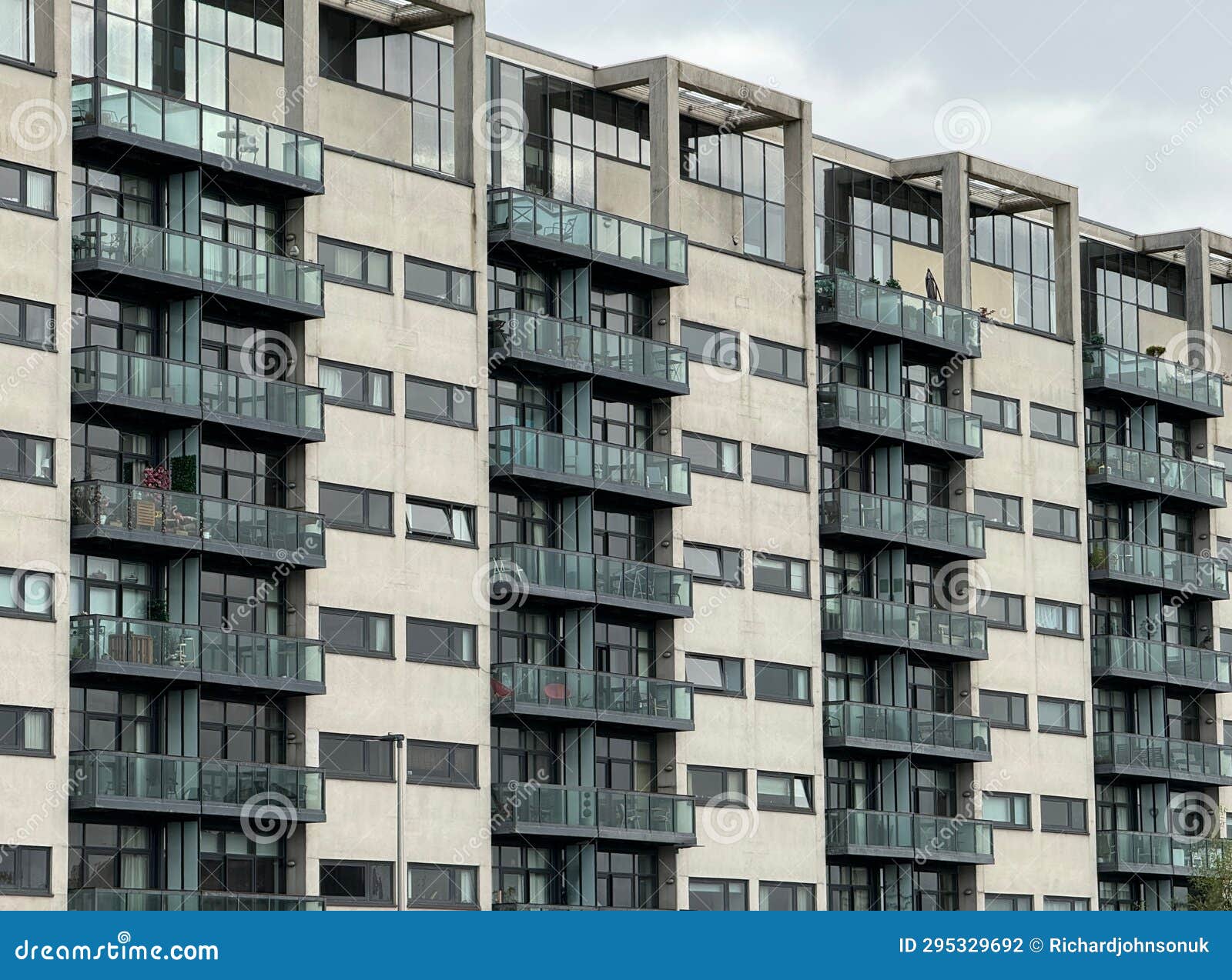 Modern High Rise Flats at New Development on Waterfront Stock Photo ...