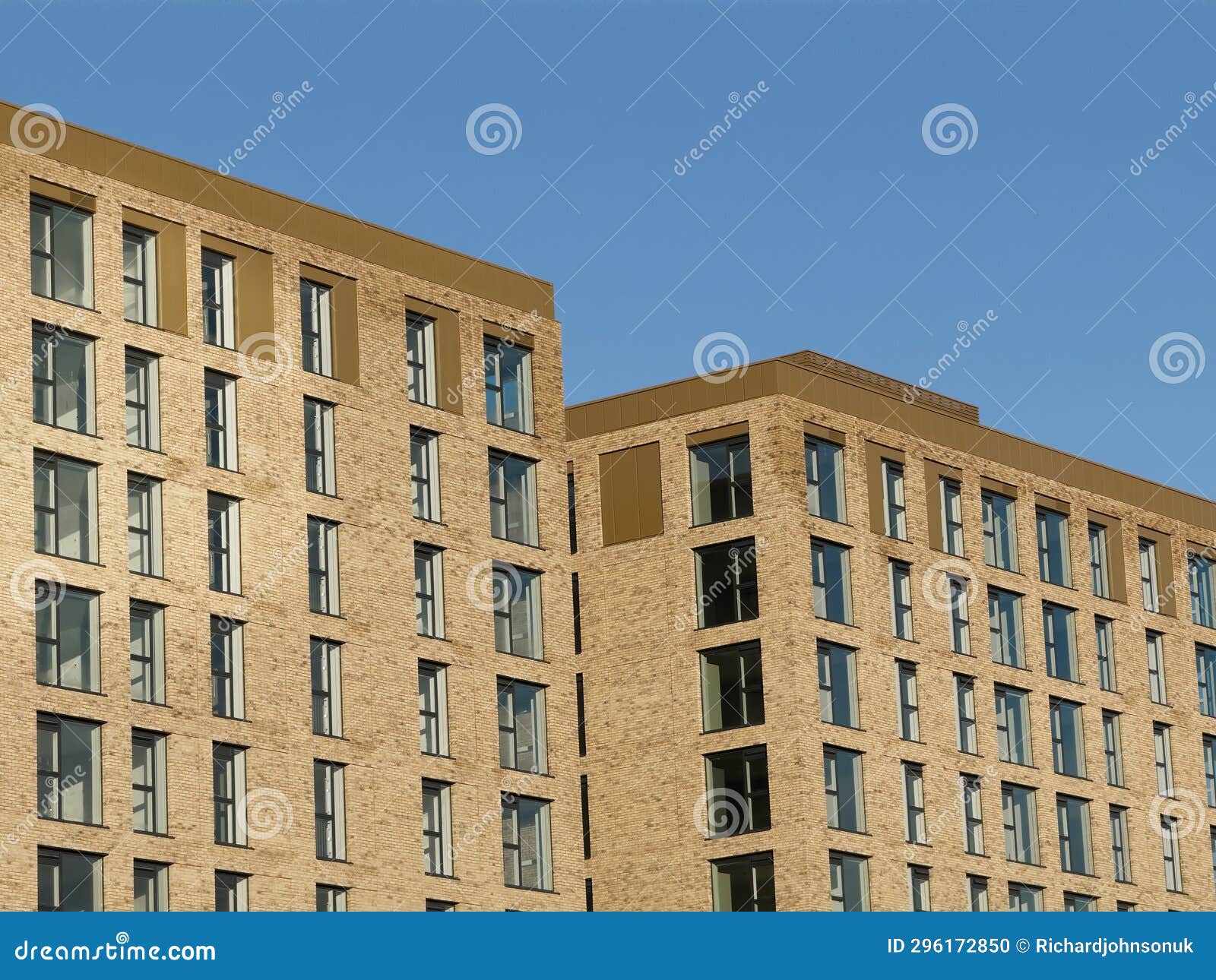 Modern High Rise Flats at New Development on Waterfront Stock Photo ...
