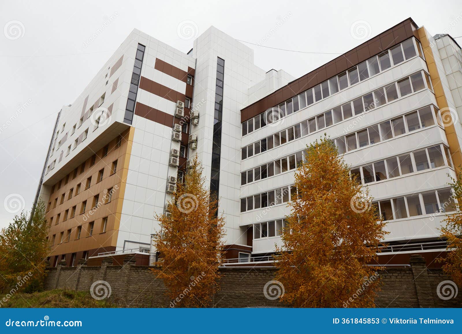 Modern High-rise Multi-storey Residential Building Stock Image - Image ...