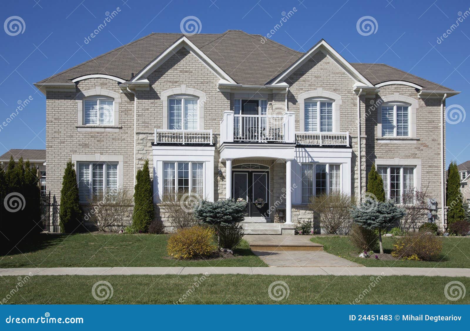 Modern Home stock image. Image of classic, garage, garden - 24451483