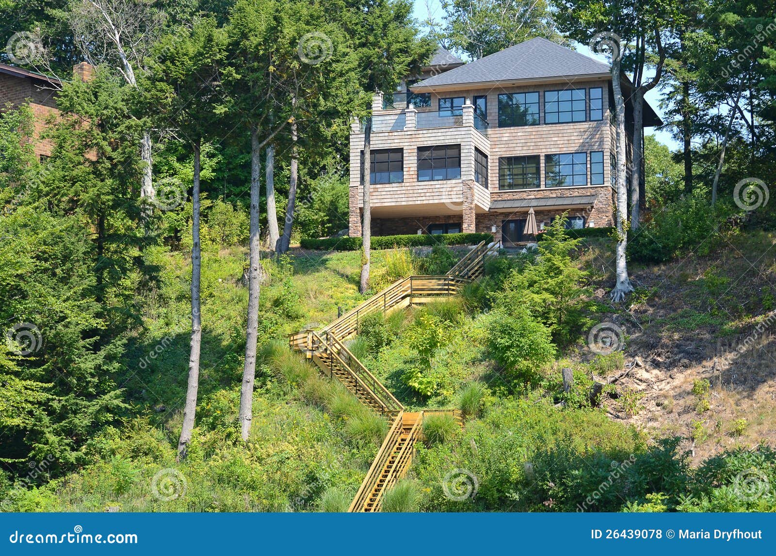 Modern home on a bluff stock photo. Image of scenic, unique - 26439078