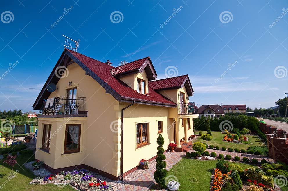 Modern house stock image. Image of cloudscape, dwelling - 20448683