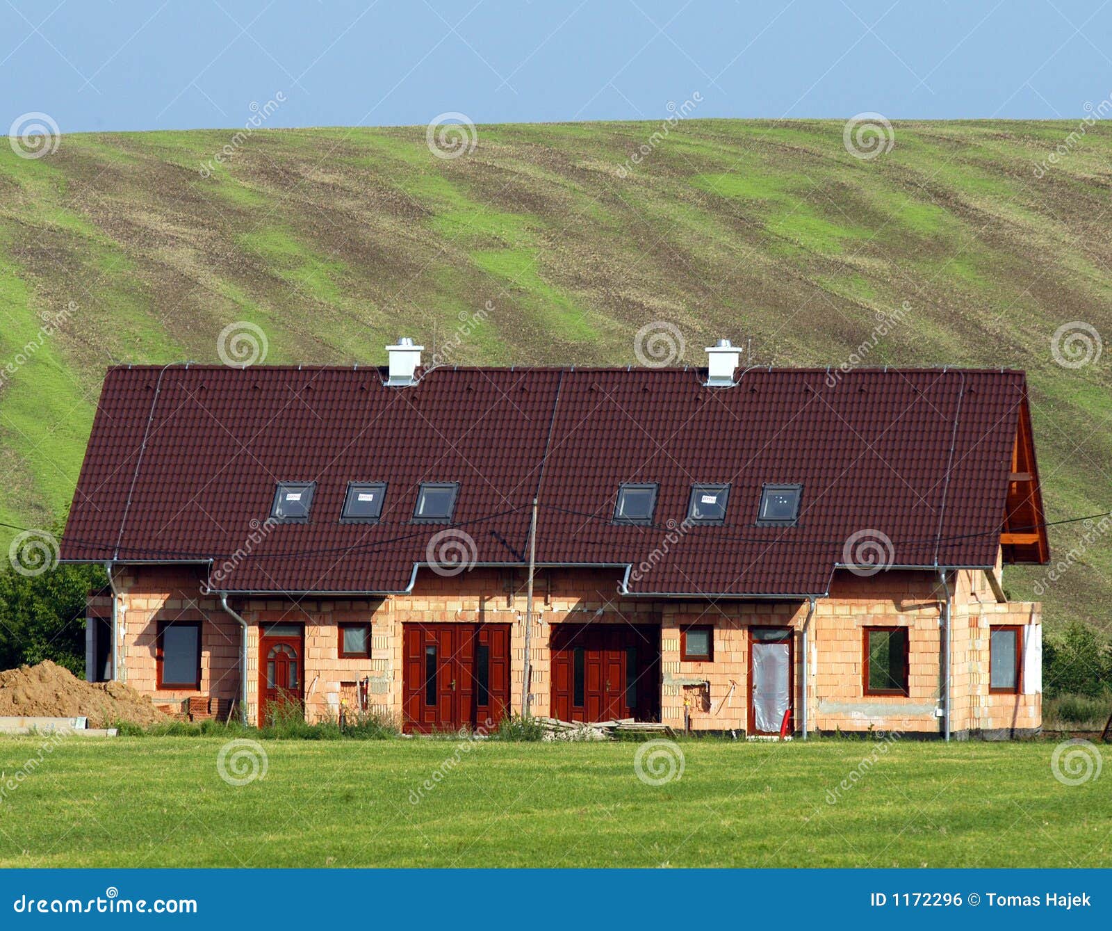 Modern House in Countryside Stock Photo - Image of hill, residential ...