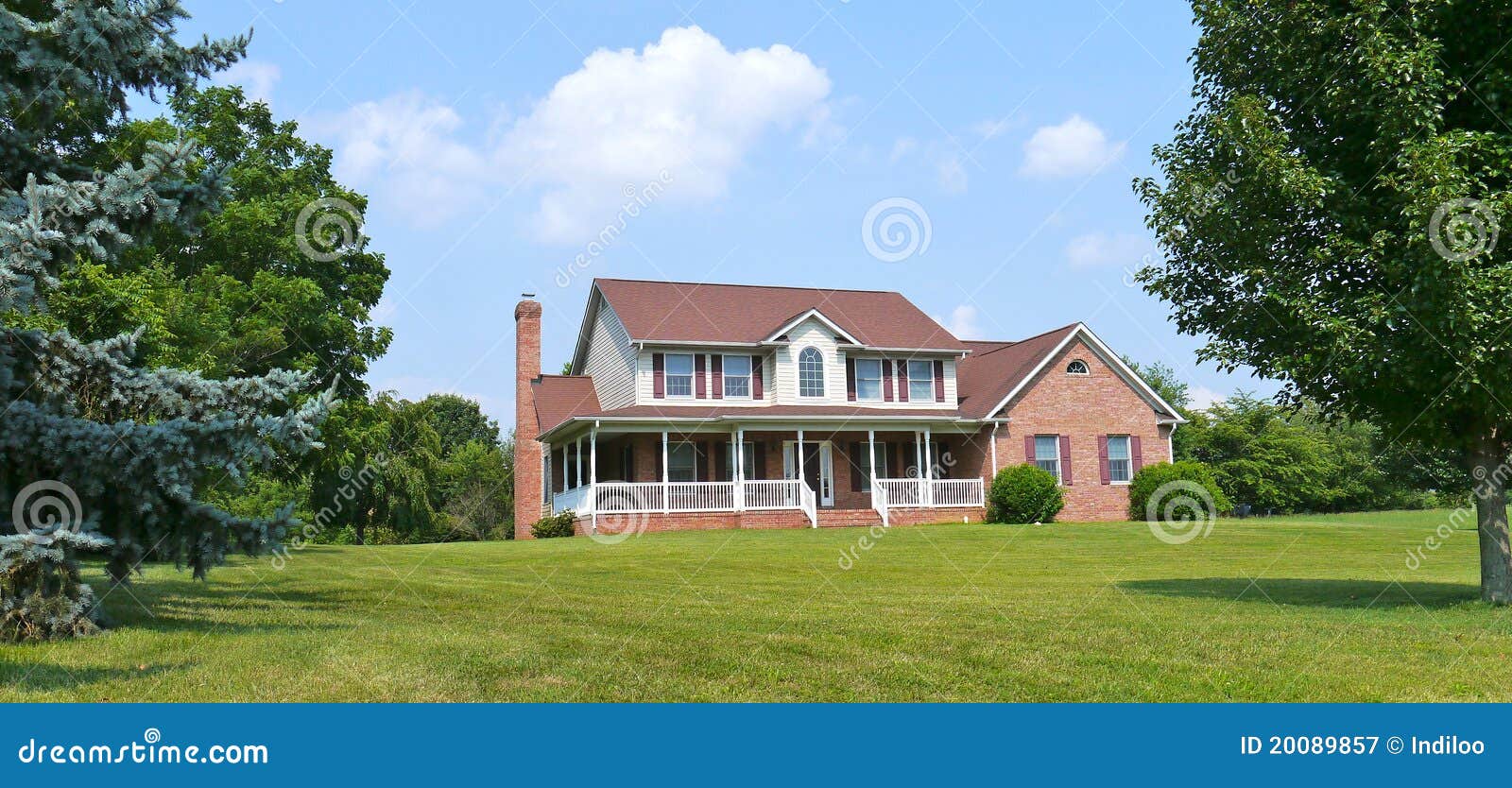 Modern House in Countryside Stock Image - Image of panorama, luxury ...