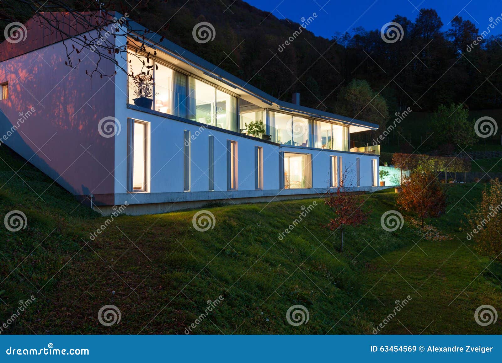 Modern house by night stock image. Image of facade, luxury - 63454569