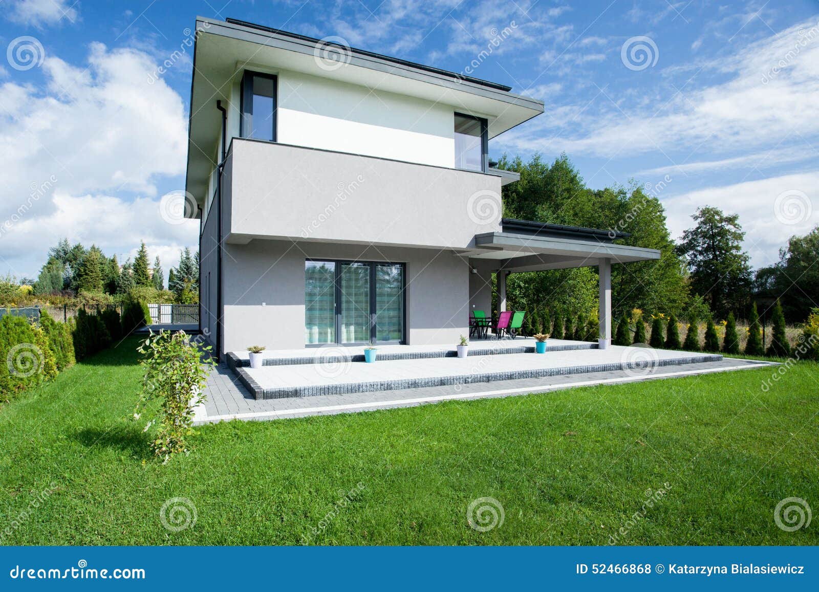 Modern House from the Outside Stock Photo - Image of grass ...