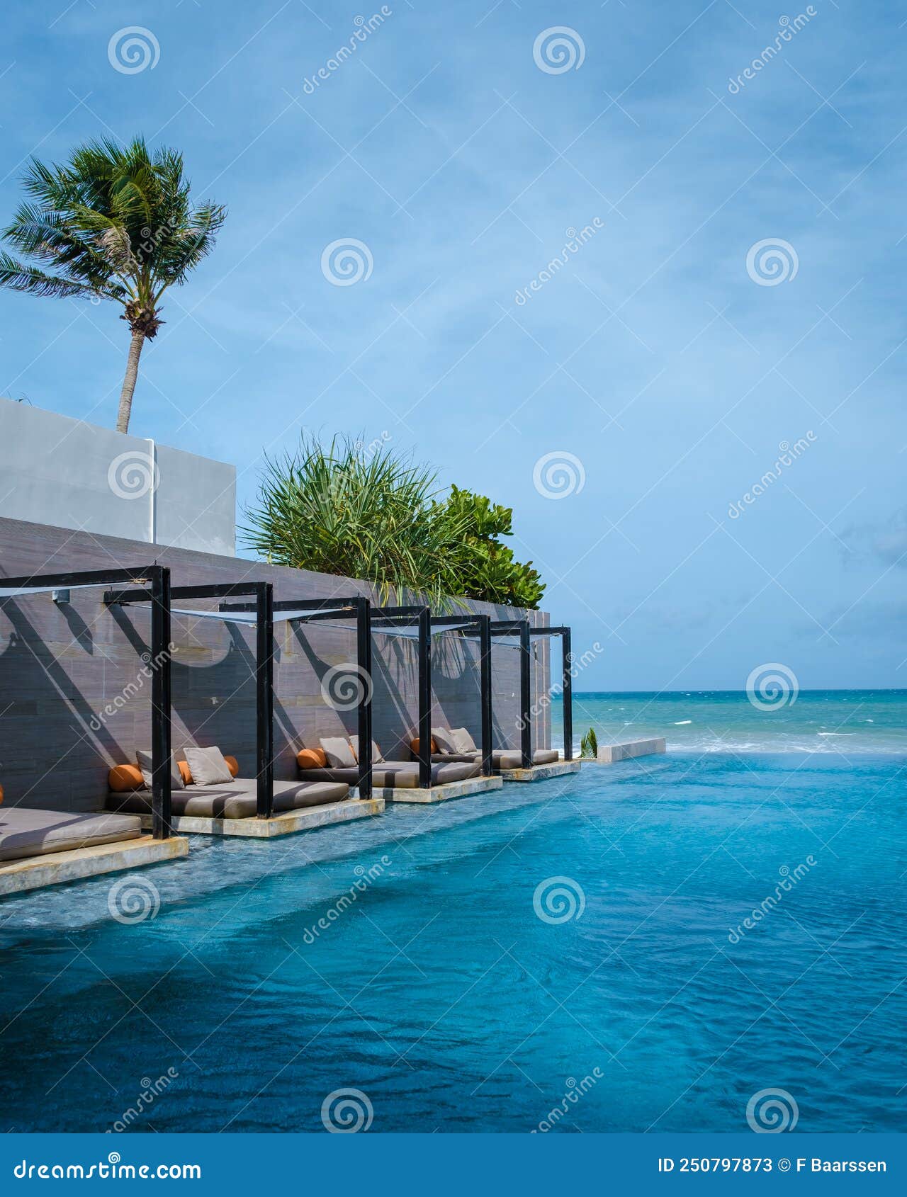 Modern Infinity Pool at the Beach Stock Image - Image of people, water ...