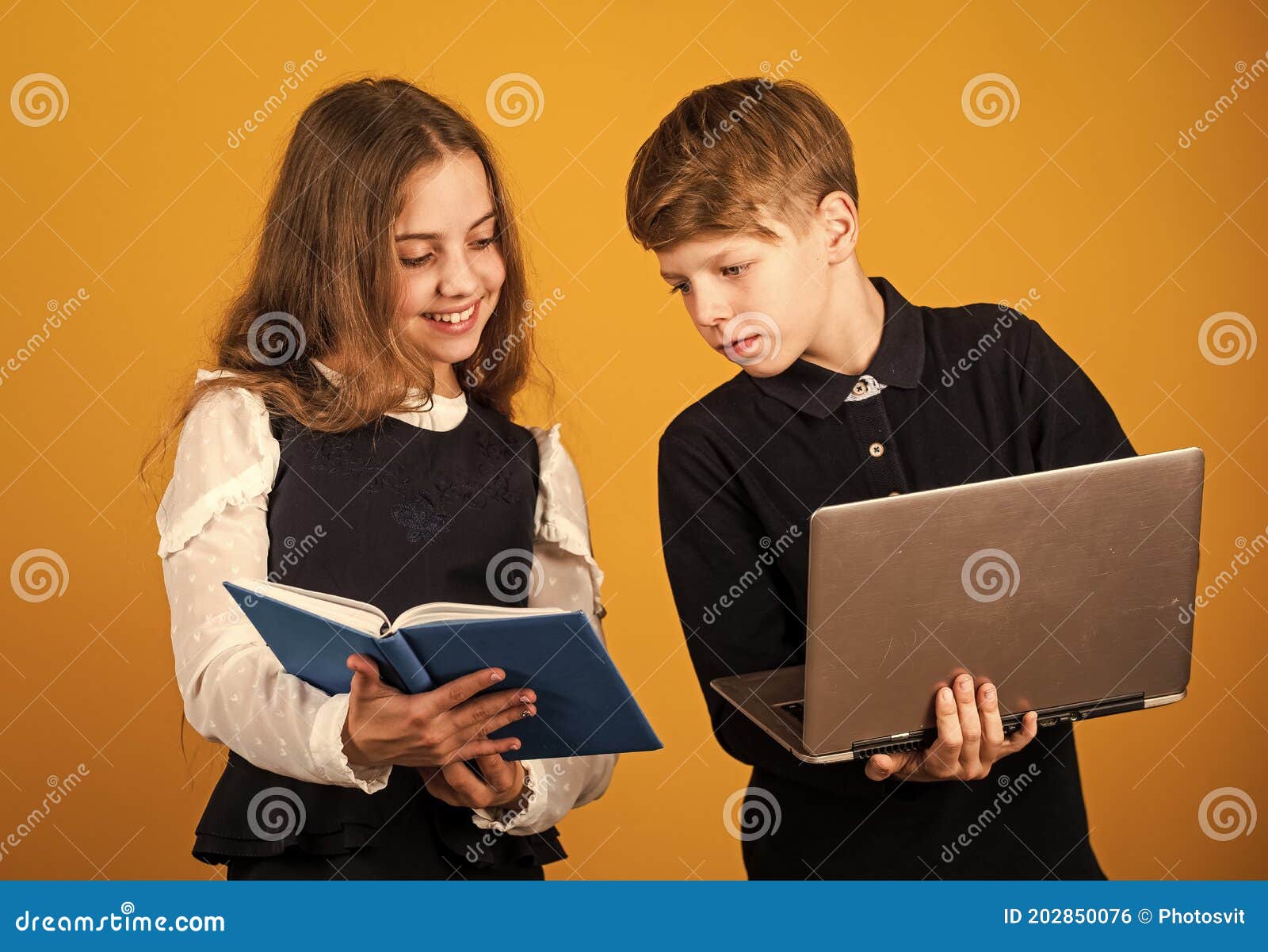 Kids Surfing The Web