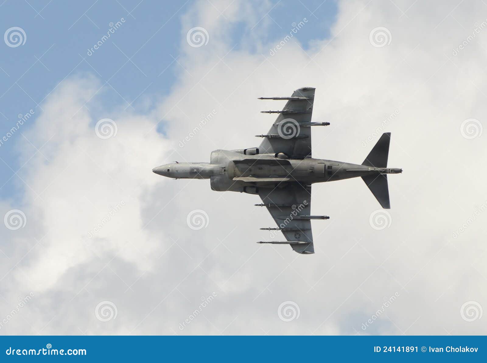 Modern Jetfighter Vertical Takeoff Stock Image - Image of jetfighter ...