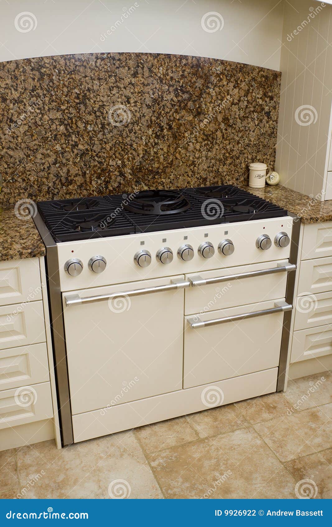 Modern kitchen cooker stock photo. Image of floor, design - 9926922