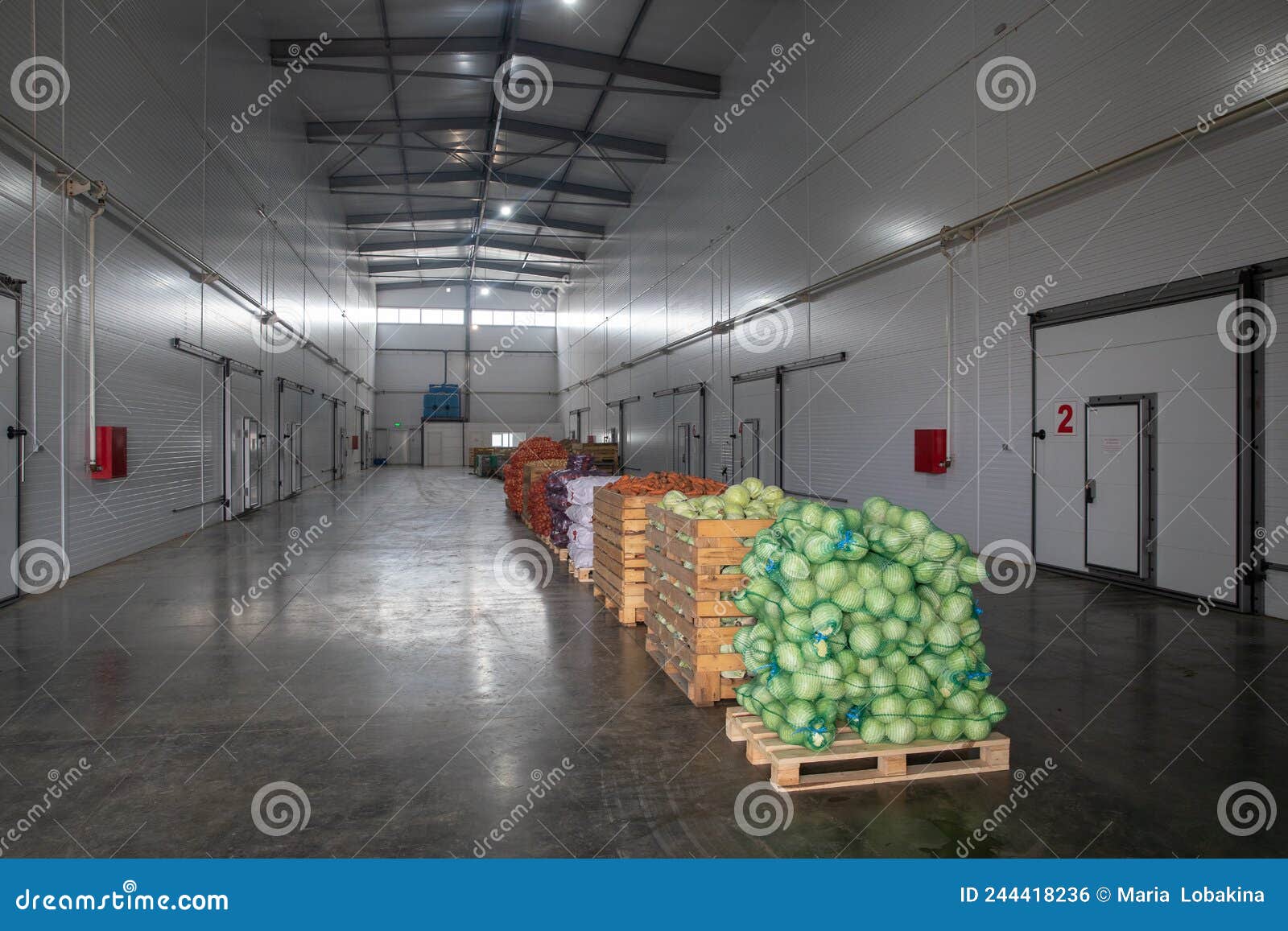 Modern Logistics Center Platform for One-time Storage Stock Photo ...