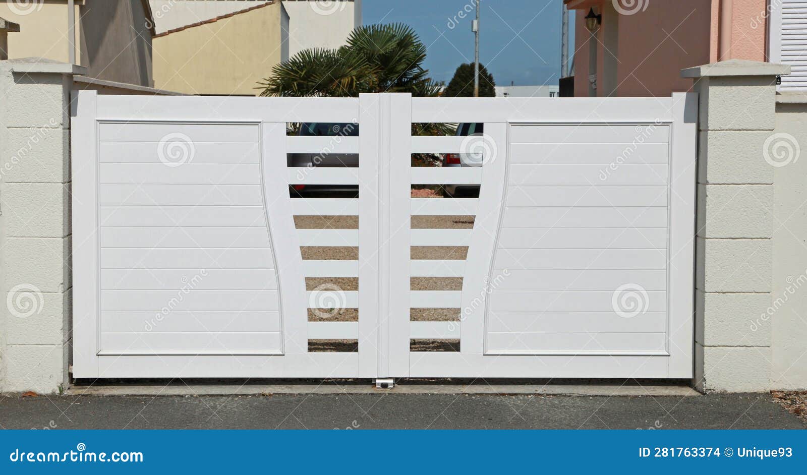 Modern-looking White Aluminium Gate Stock Photo - Image of aluminum ...