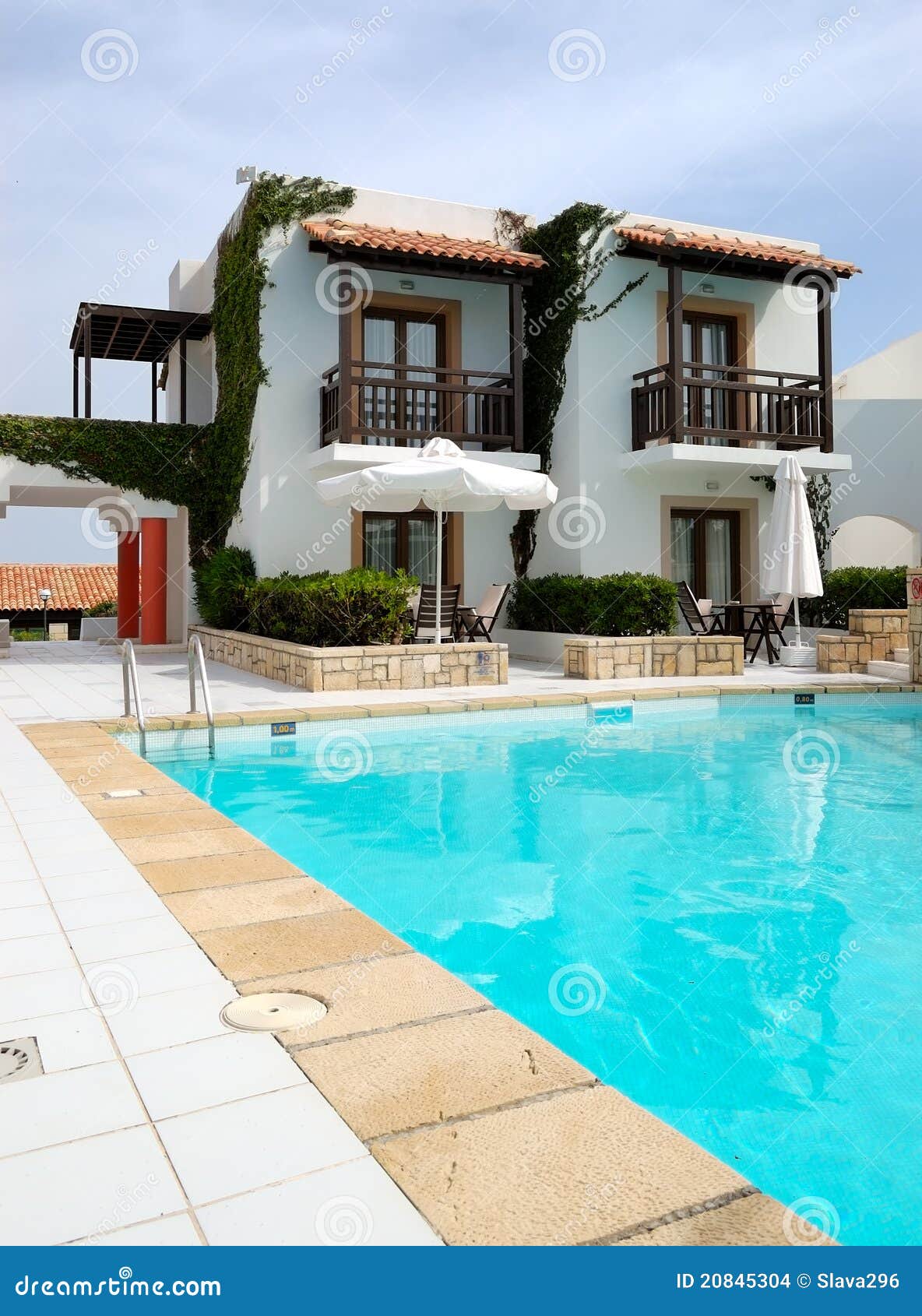 Modern Luxury Villa With Swimming Pool Stock Photography ...