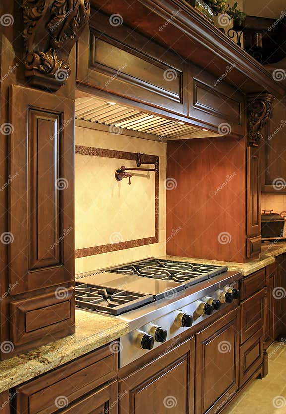 Modern Mansion Kitchen Range Stock Image - Image of estate, cupboard ...