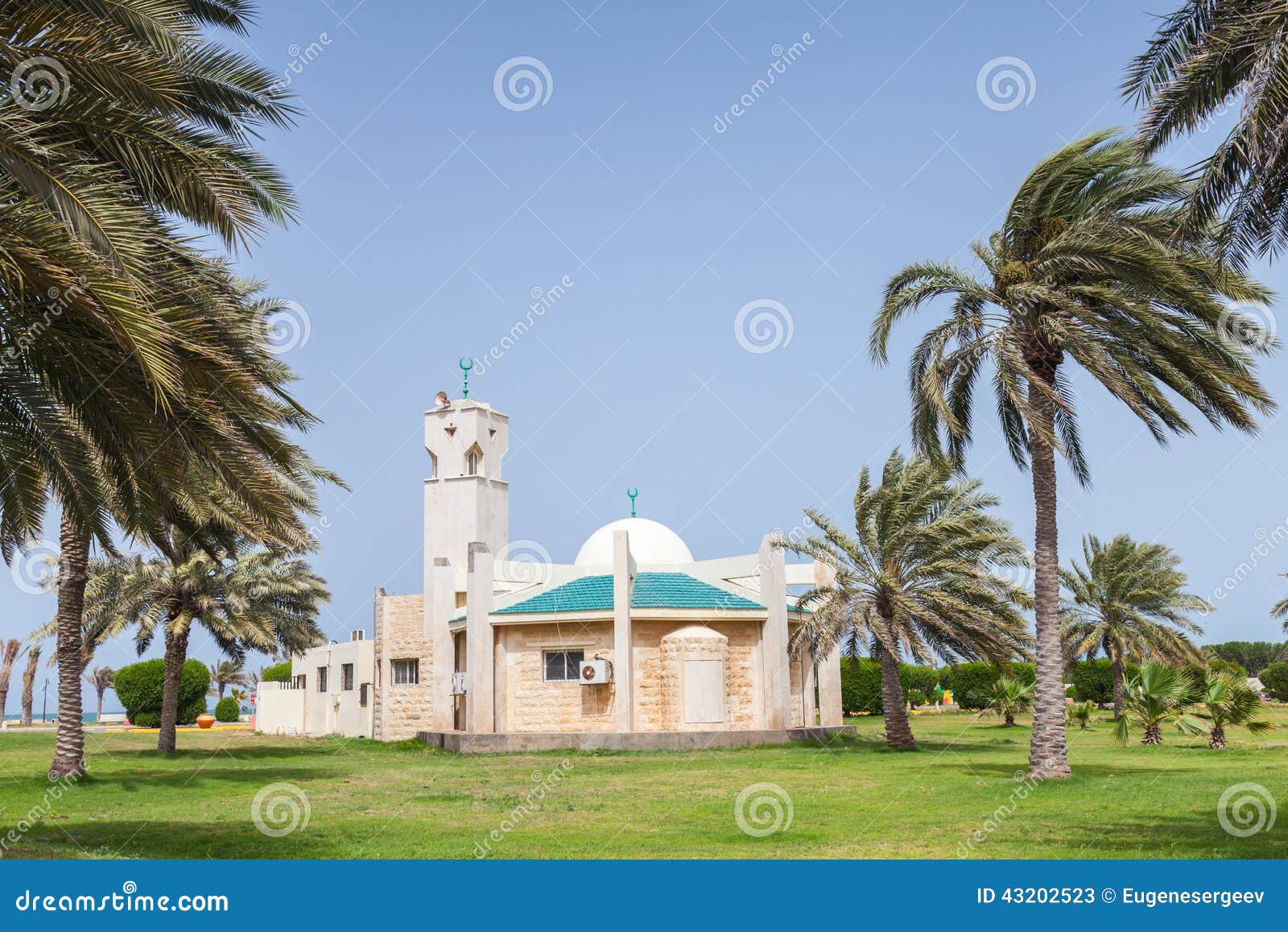 Modern Mosque and Palms in Saudi Arabia Stock Image - Image of green ...