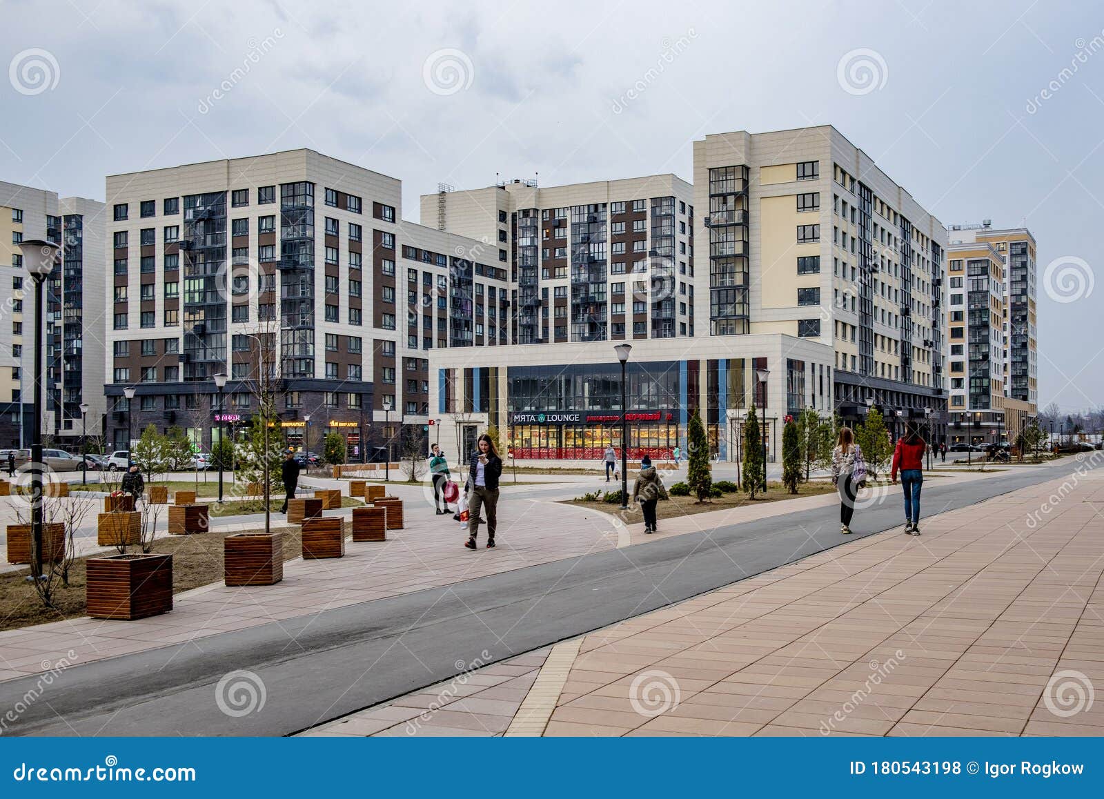 Modern Multi Storey Architecture Park Inn Radisson Hotel And Zunda ...