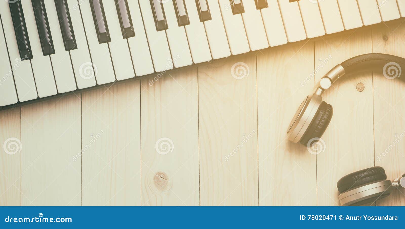 155,239 Modern Music Background Stock Photos - Free & Royalty-Free ...