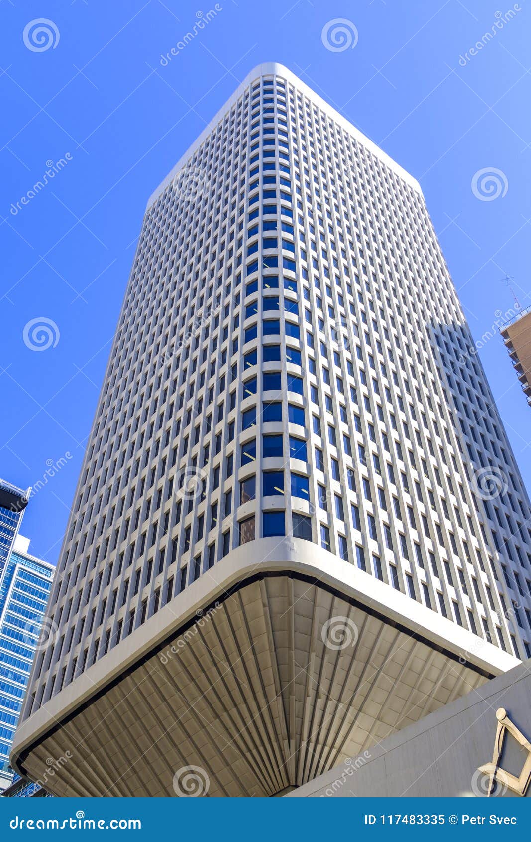 Modern Office Building in Downtown Sydney Stock Image - Image of ...