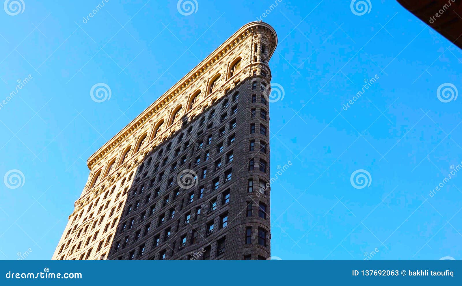 Modern Office Building - New York - December 19, 2018 Editorial Stock ...