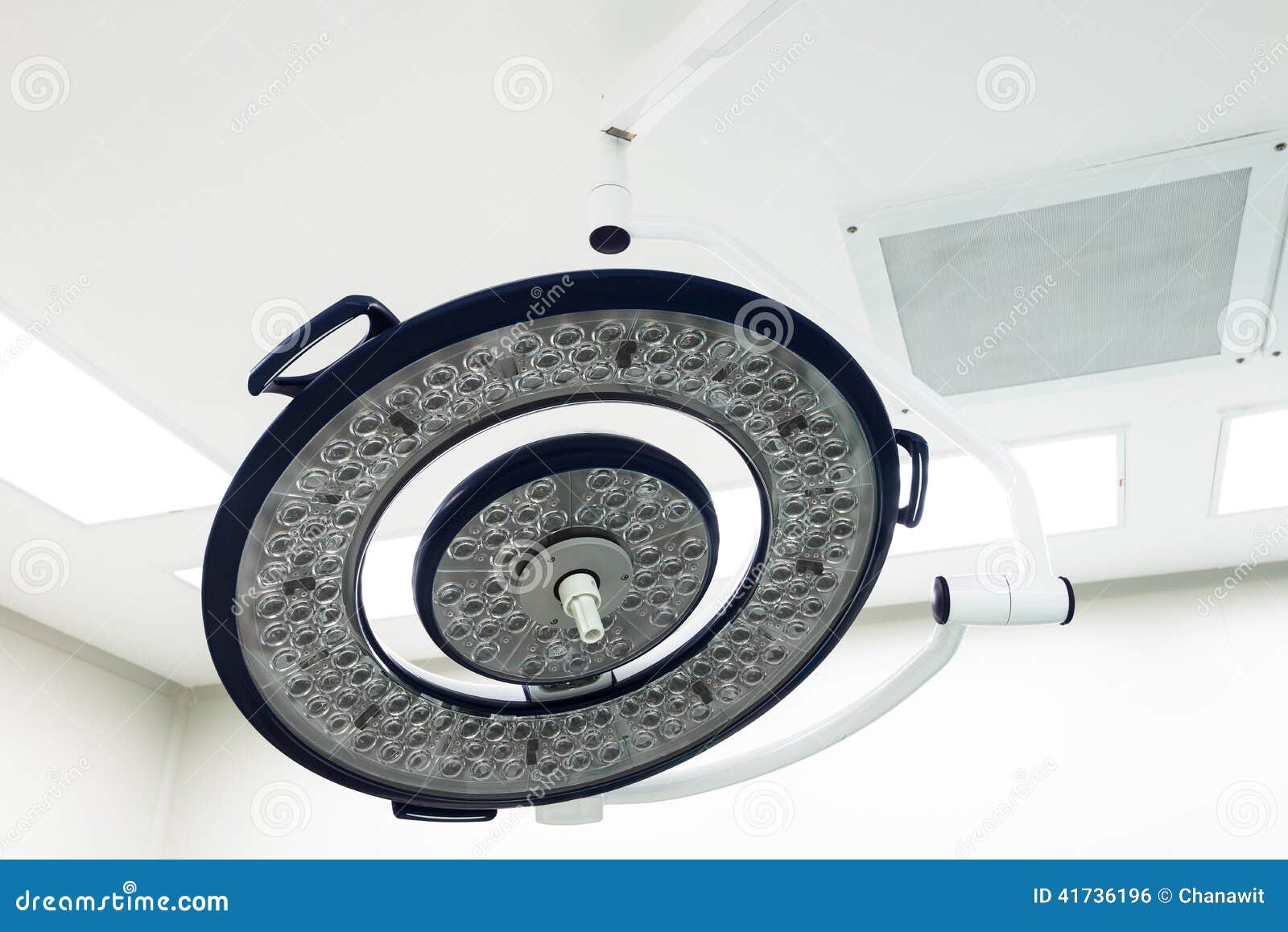 Modern Operating Light in Operating Room Stock Photo - Image of lamp ...