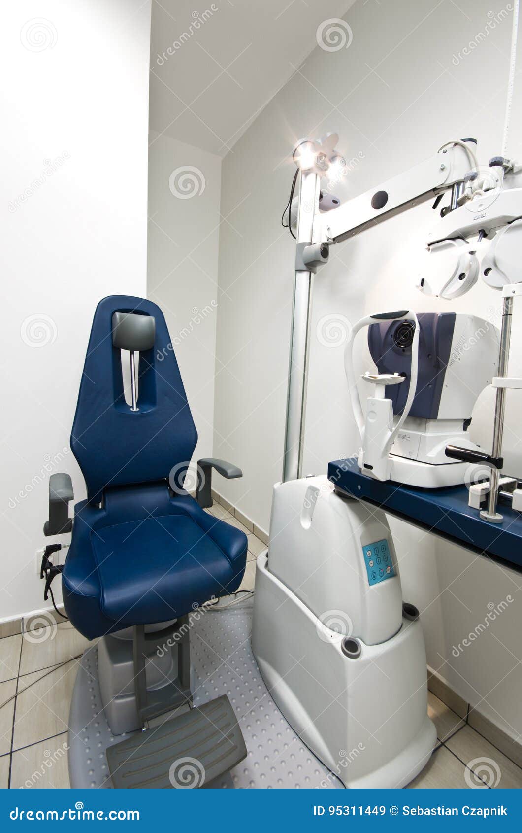 Modern optometrist diopter stock image. Image of ophthalmologist - 95311449