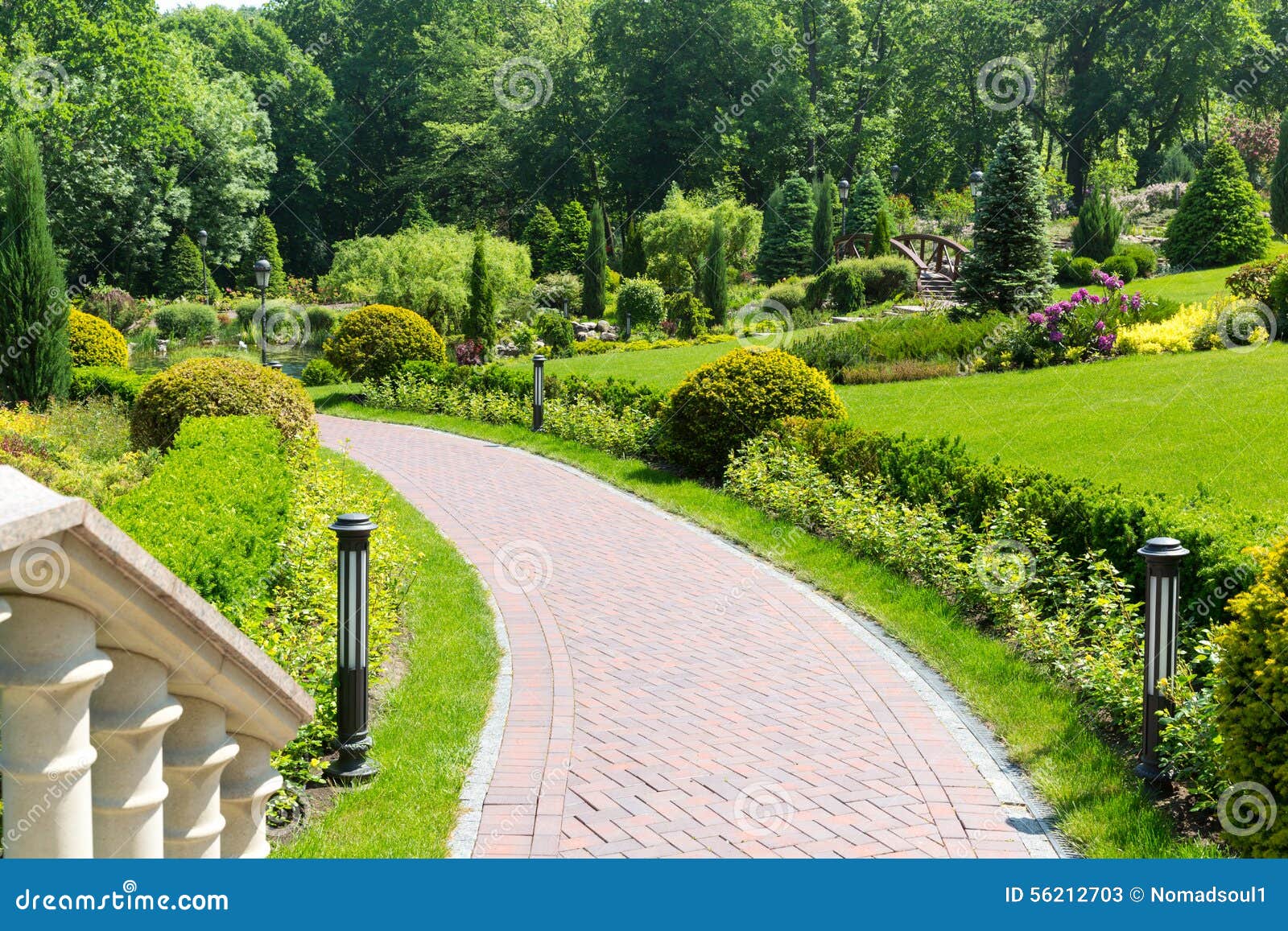 Modern park stock image. Image of beauty, landscaped - 56212703