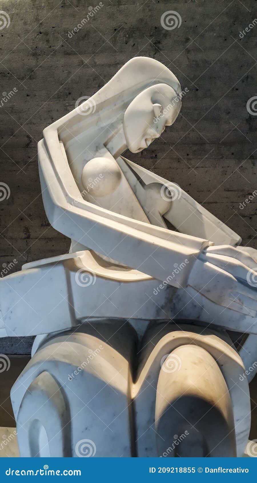 Modern Pieta Sculpture editorial image. Image of mary - 209218855