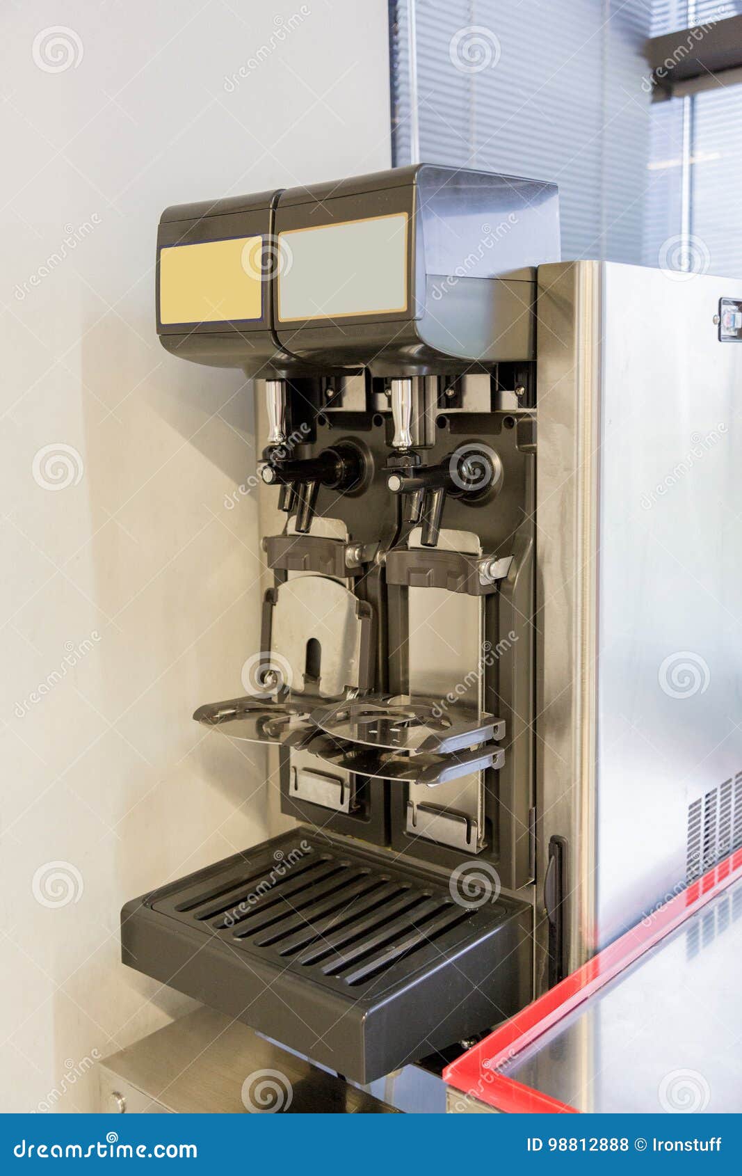 Beer pouring machine stock photo. Image of drink, self - 98812888