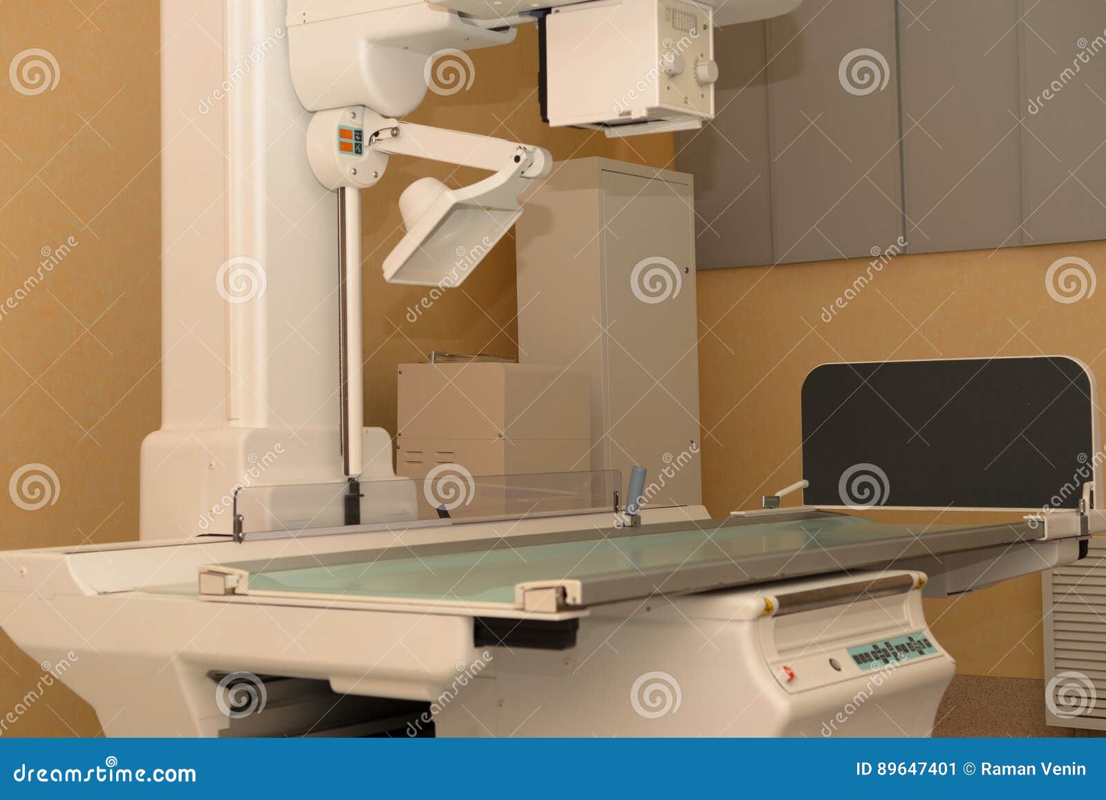 Modern x-ray apparatus. stock image. Image of endovascular - 89647401