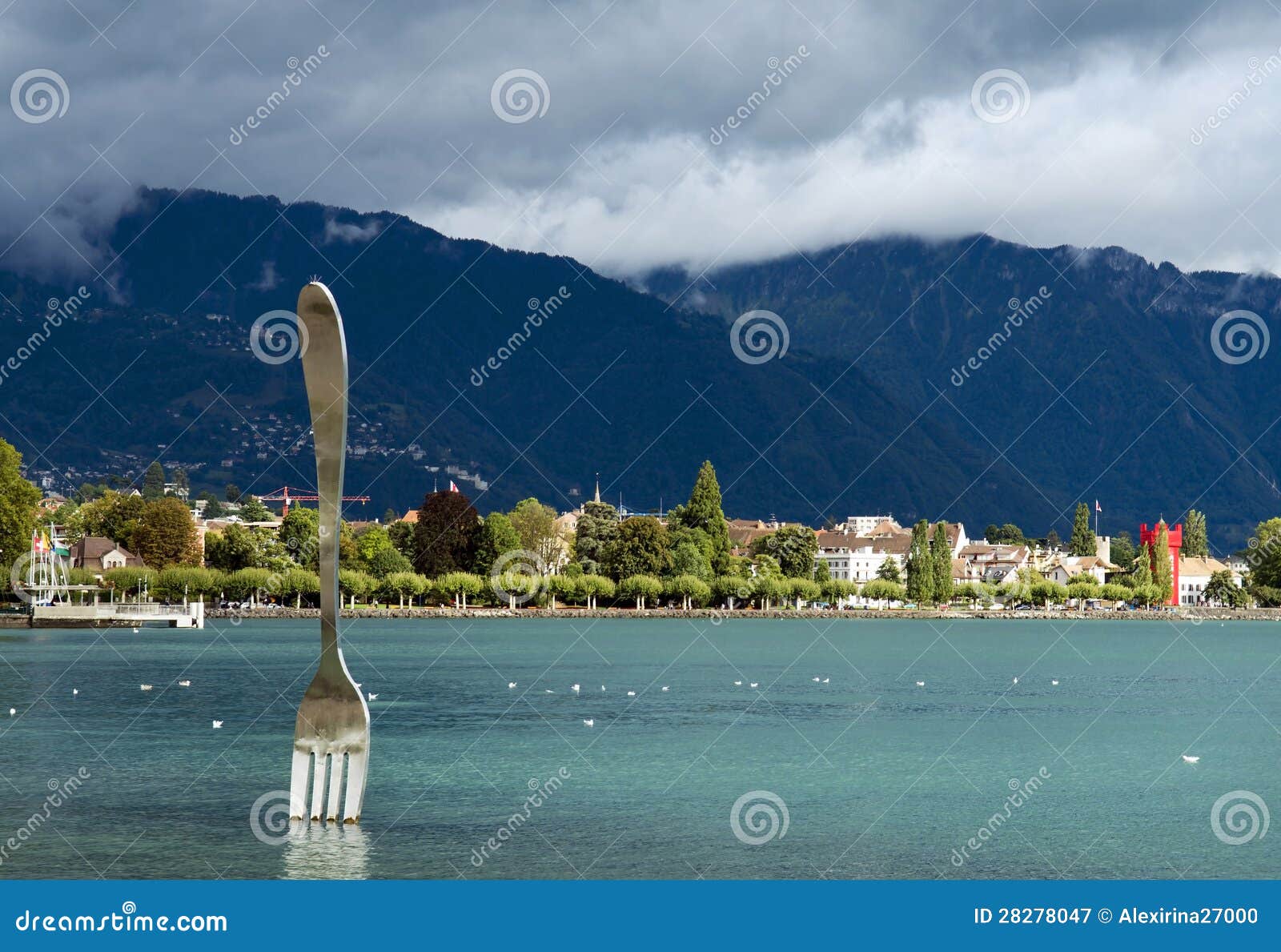 Modern Sculpture - Big Fork in Water of Geneva Lake Editorial ...