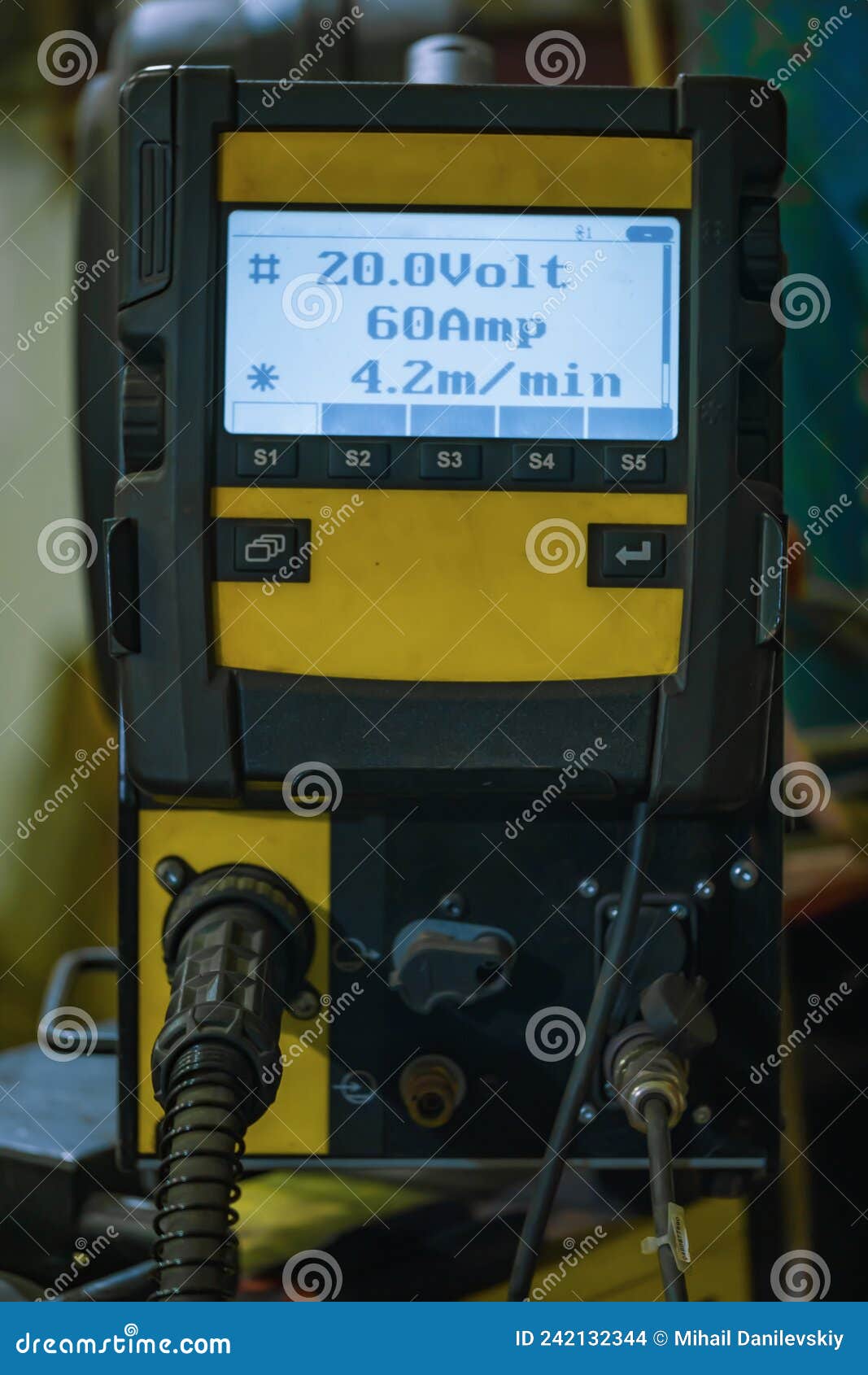 A Modern Semi-automatic Welding Machine with Great Functionality in the ...