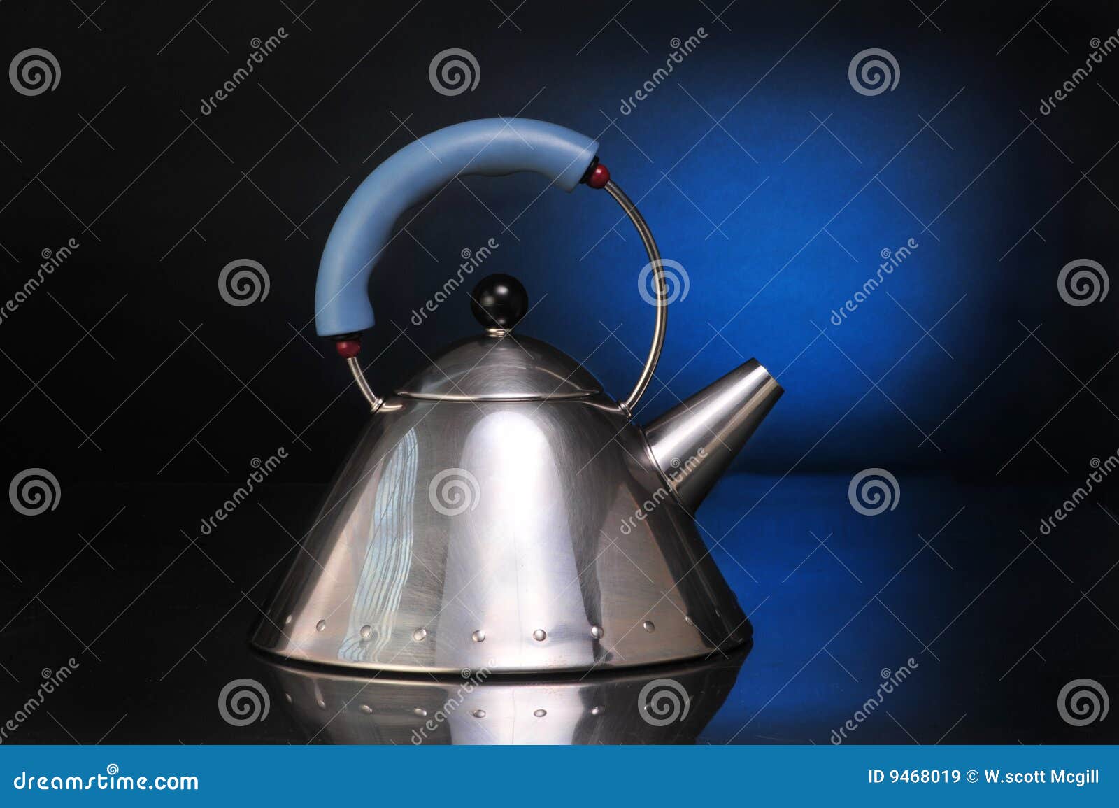 Modern Silver Tea Kettle stock image. Image of kitchen - 9468019