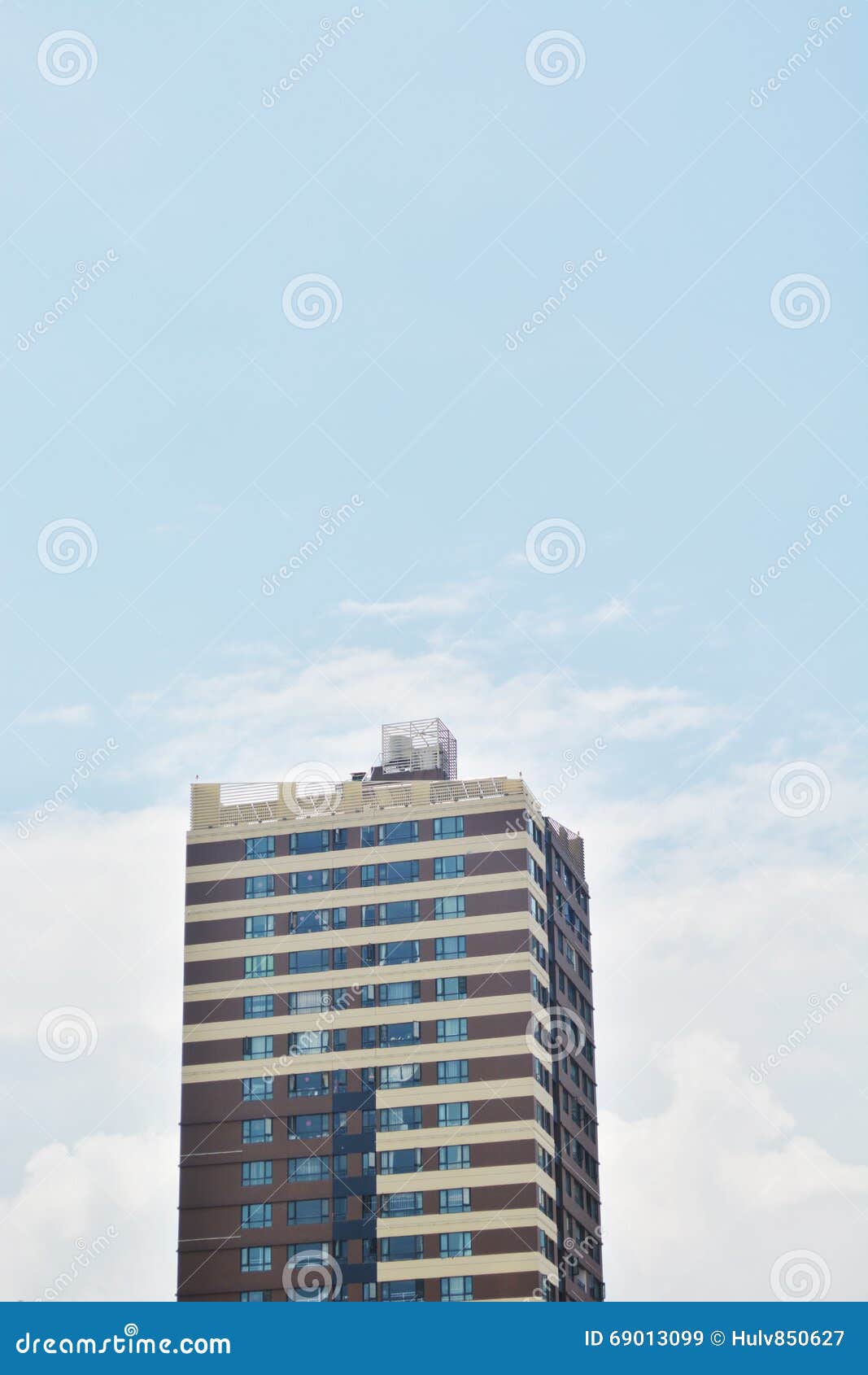 Modern Single Business Building Stock Image - Image of city, america ...