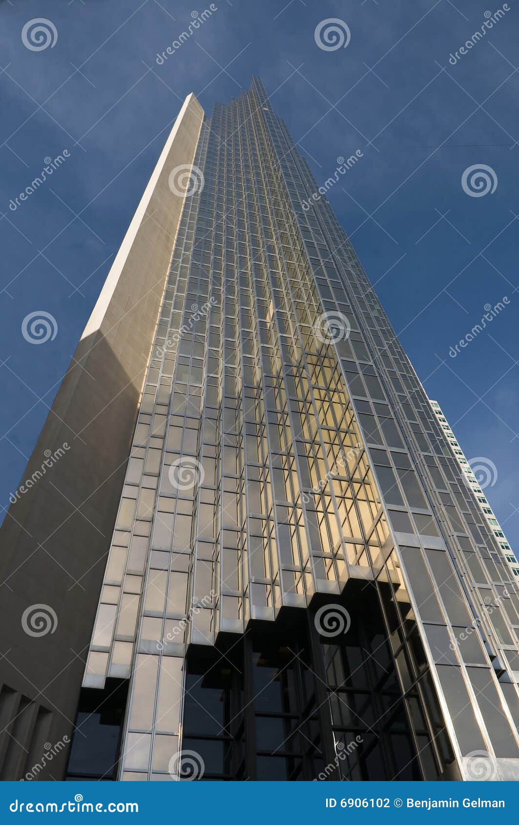 Modern skyscraper Toronto stock photo. Image of real, outdoors - 6906102