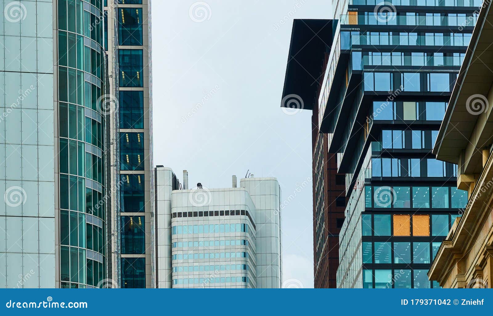 Modern Skyscrapers with Strict Rectangularly Patterned Glass Facades ...