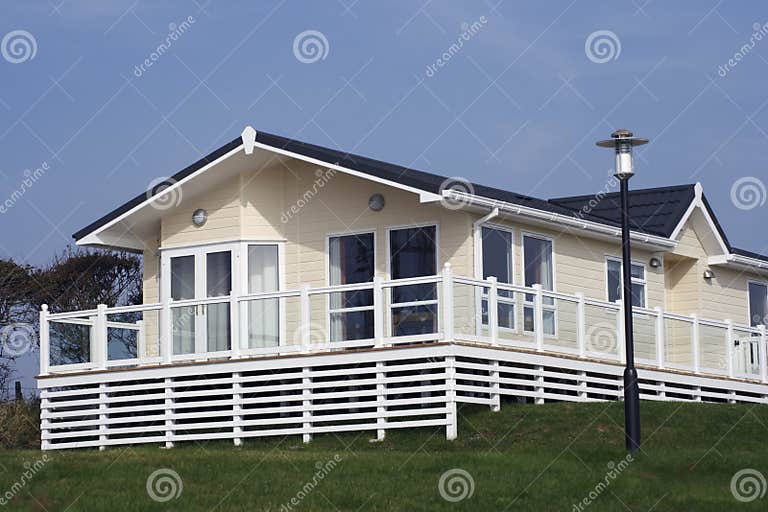 Modern Static Holiday Home. Stock Photo - Image of dacha, door: 16686902