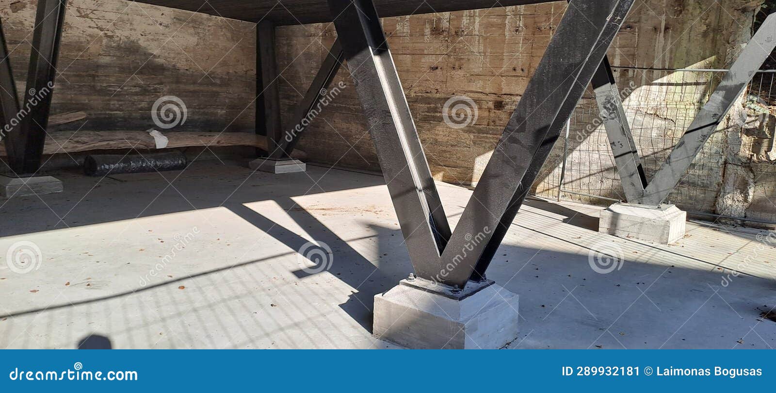 Modern Steel Construction, Architectural Columns Stock Image - Image of ...