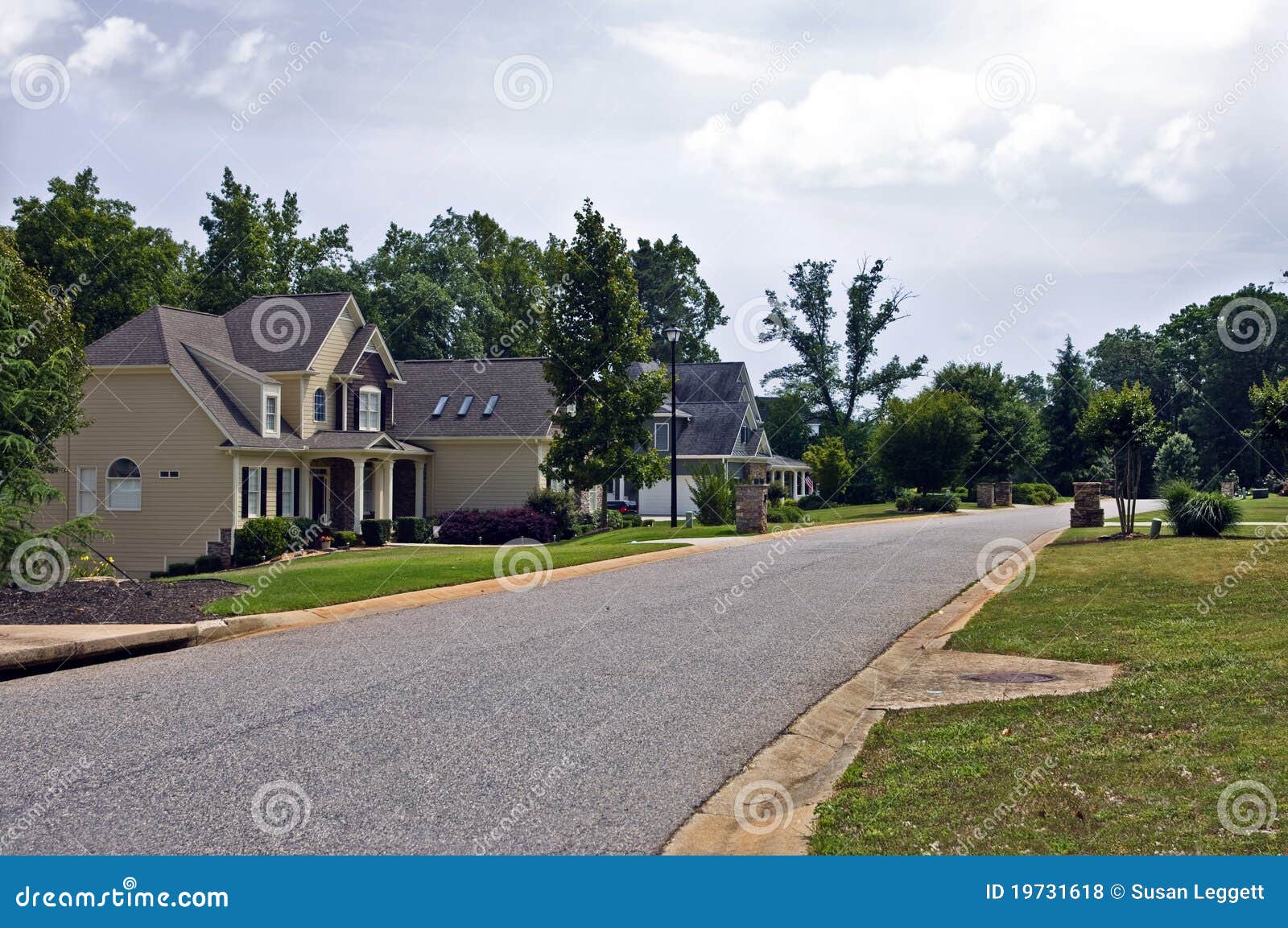 Modern Suburban Neighborhood Stock Photo - Image of driveway, family ...