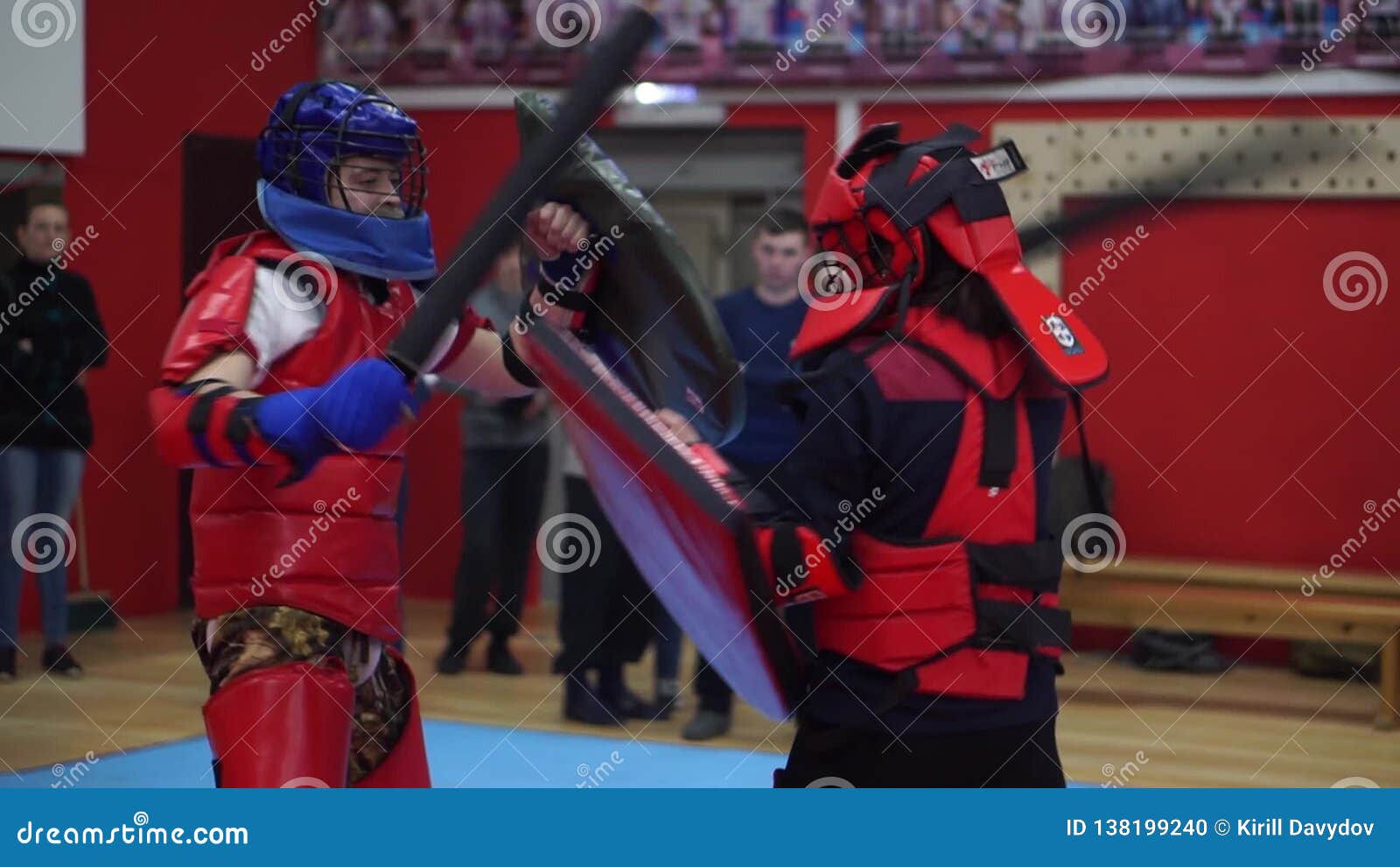 Modern sword fighting stock footage. Video of mask, fencing - 138199240