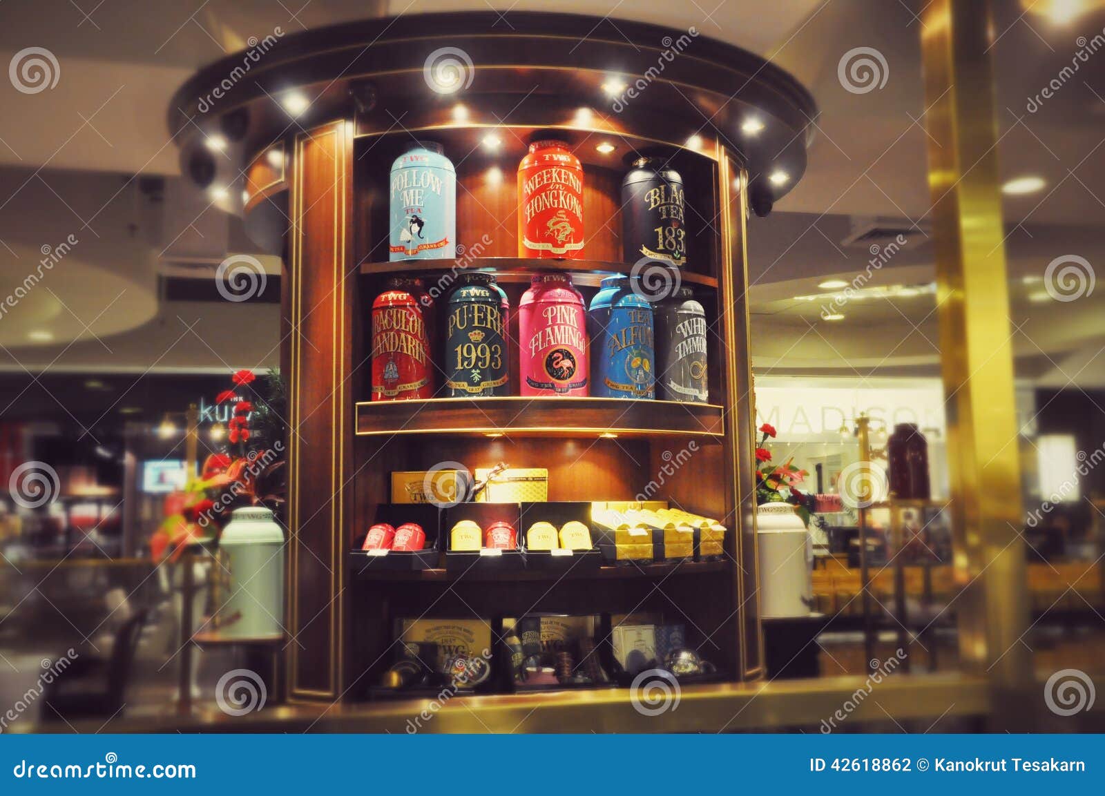 Modern Tea Shop in Makati editorial photography. Image of shop - 42618862