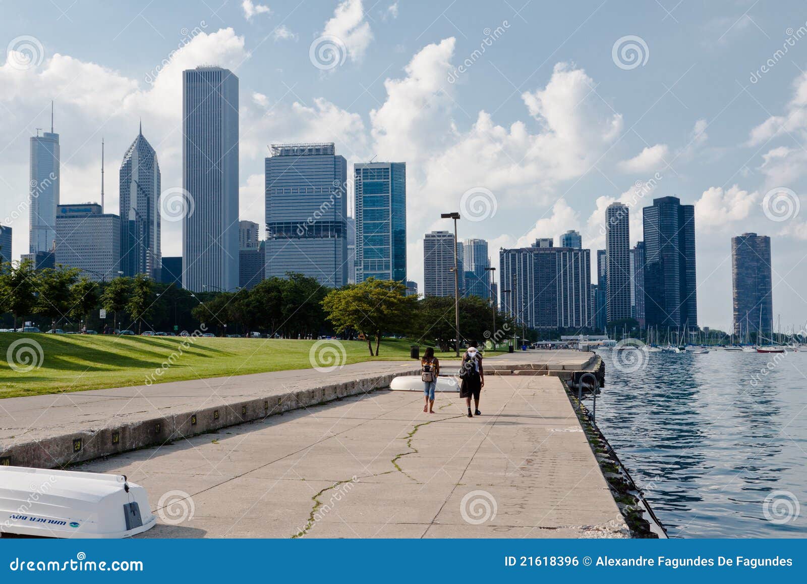 Modern Tower Buildings Chicago Editorial Photo - Image of shore, united ...
