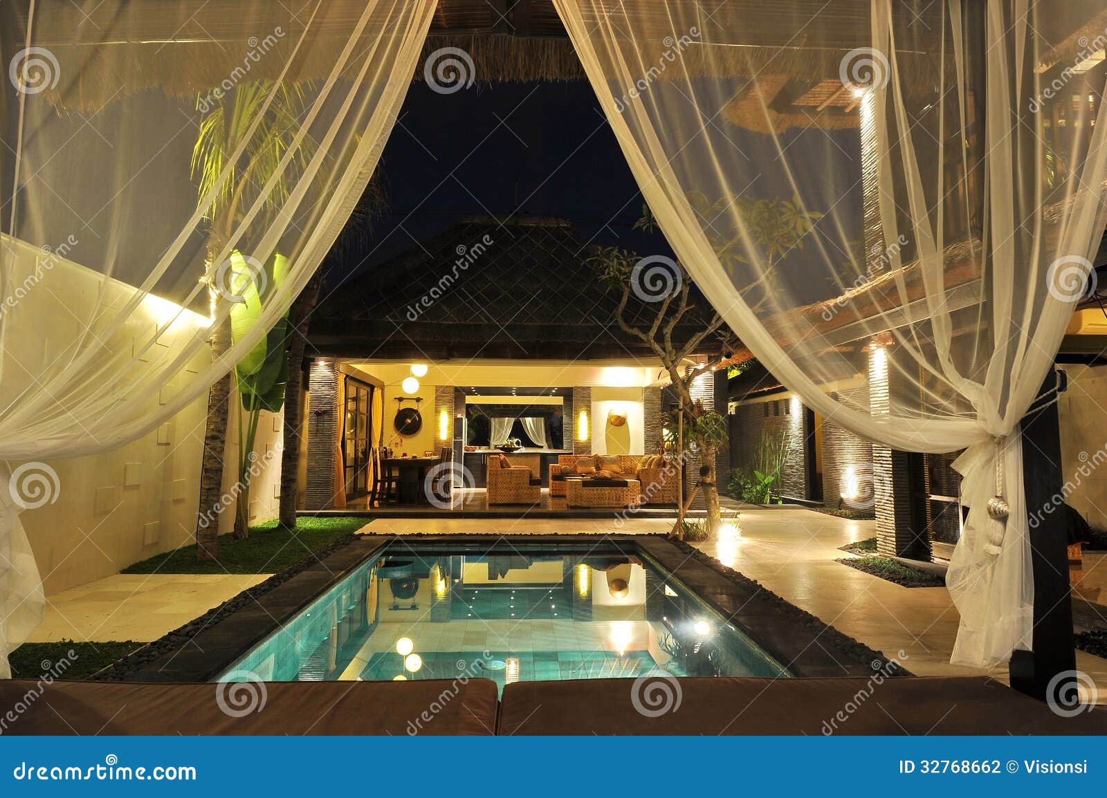 Modern Tropical Villa with Swimming Pool Stock Photo - Image of ...