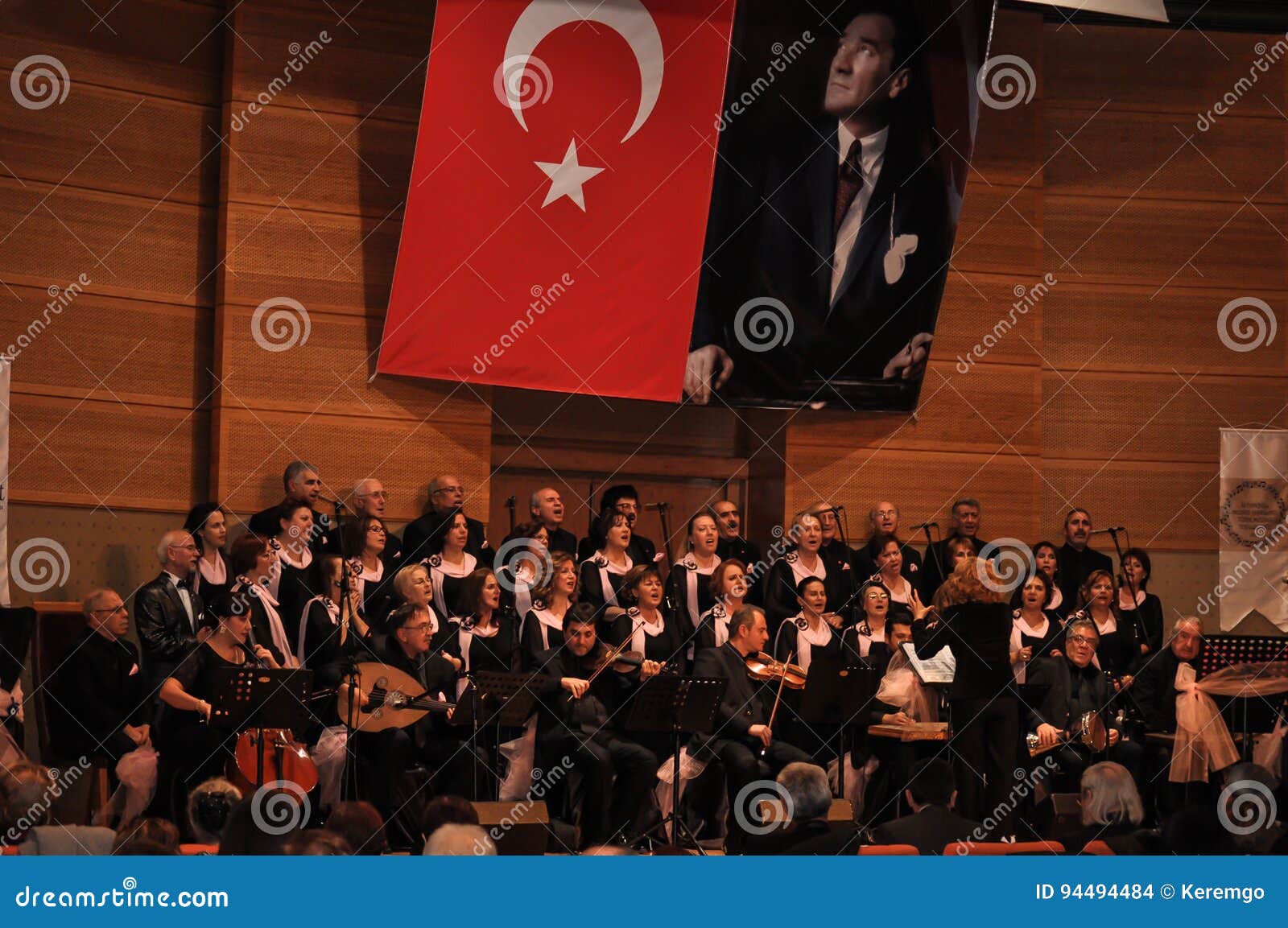 Modern Turks Klassiek Muziekkoor Redactionele Stock Afbeelding - Image ...