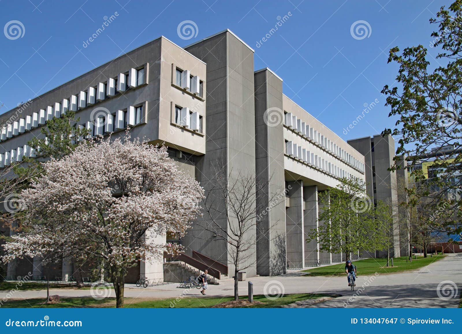 Modern University Architecture, University of Waterloo, Canada ...